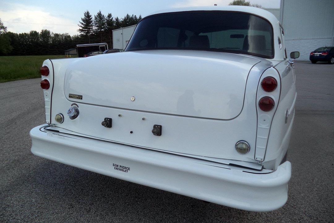 Checker Motor Cars - Available Cars